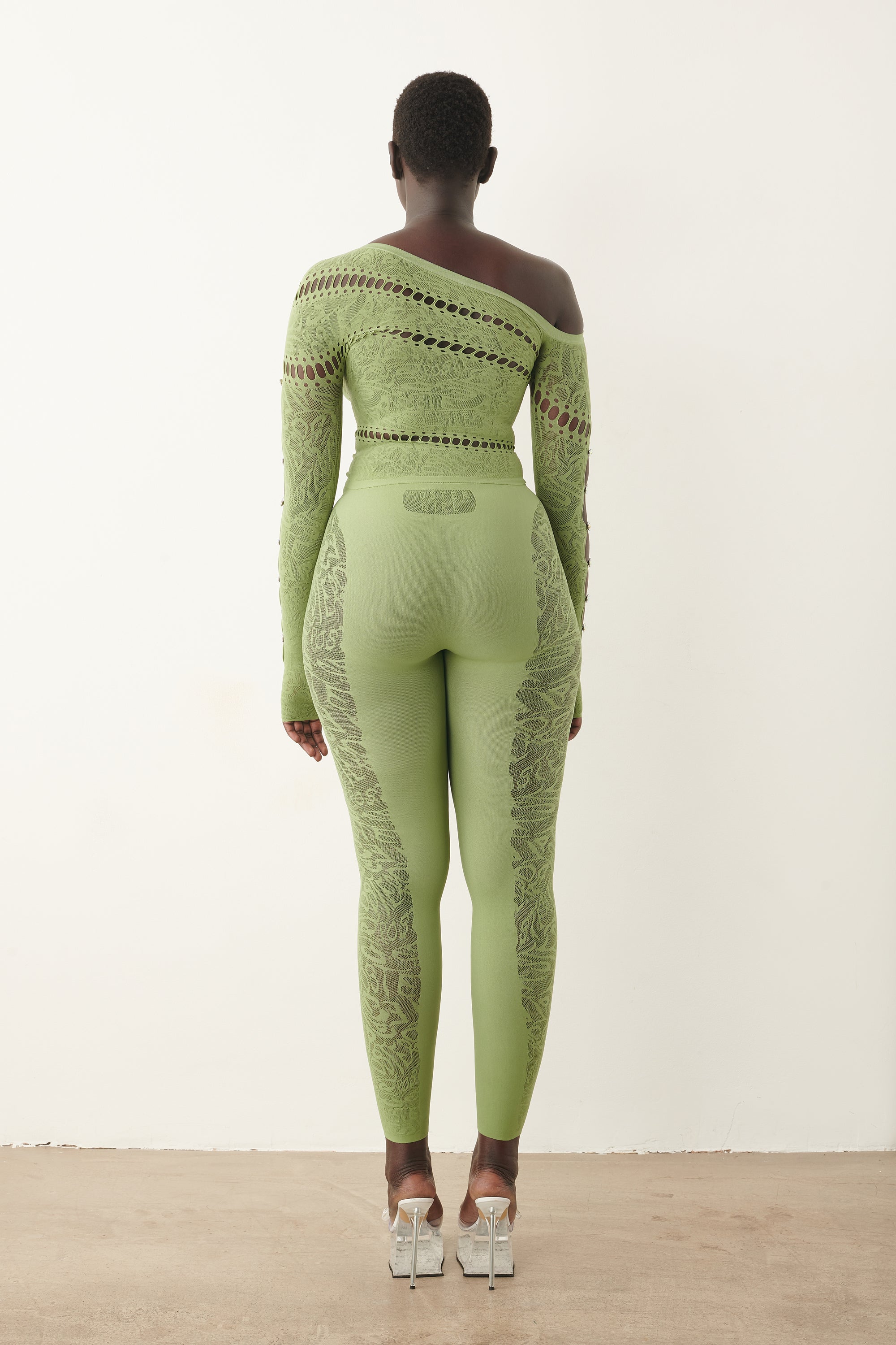 Ivy Top Sativa Green | POSTER GIRL