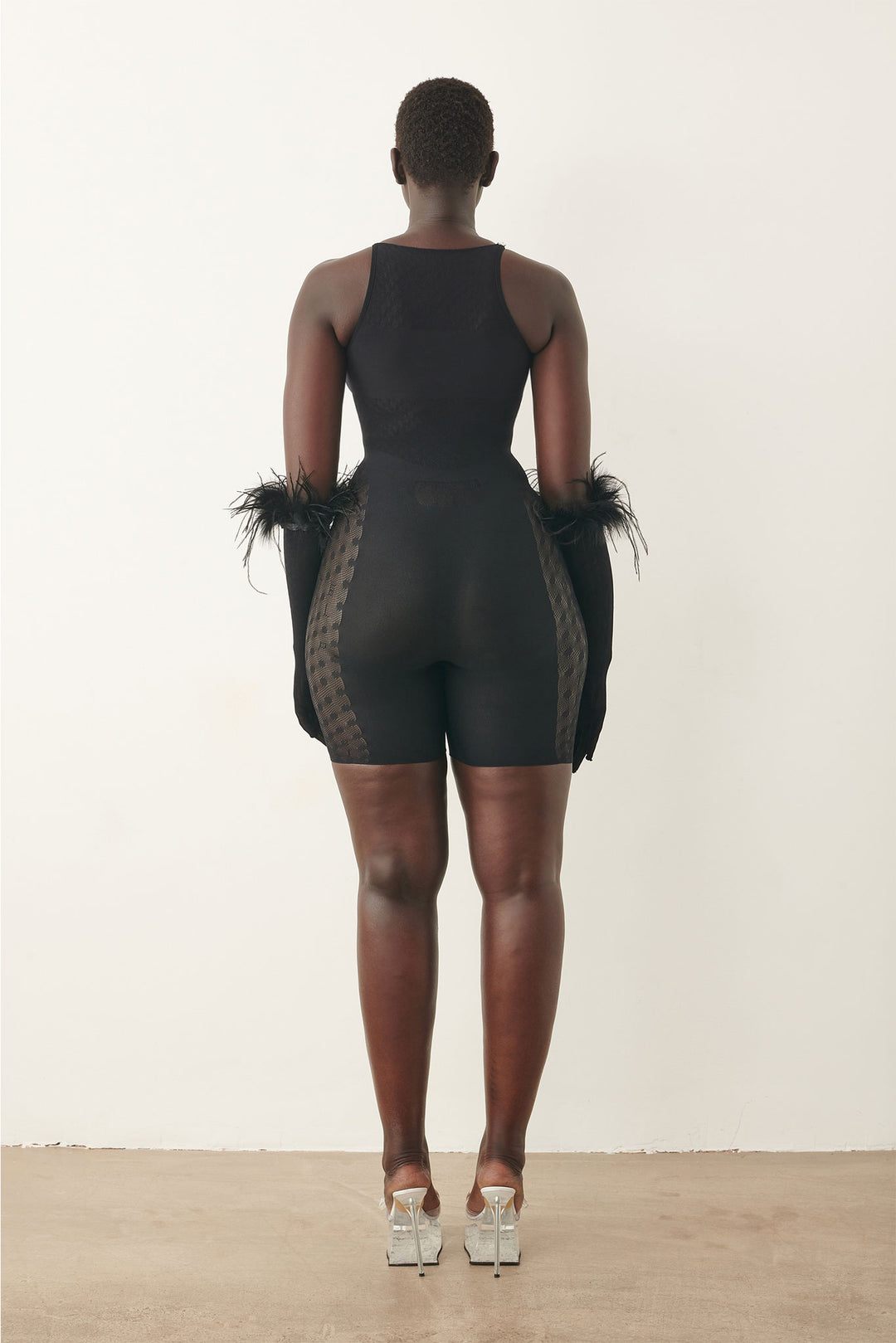 Jetta Short Jumpsuit x Gwenevere Glove Set Black | POSTER GIRL